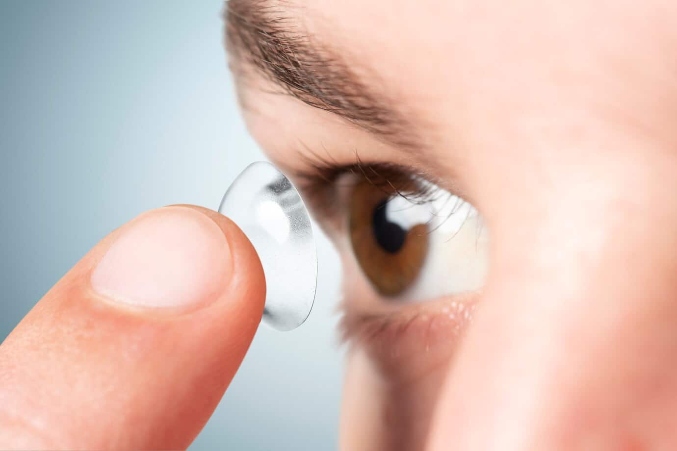 Revolutionizing Cataract Surgery with Light-Adjustable Lenses | Center ...