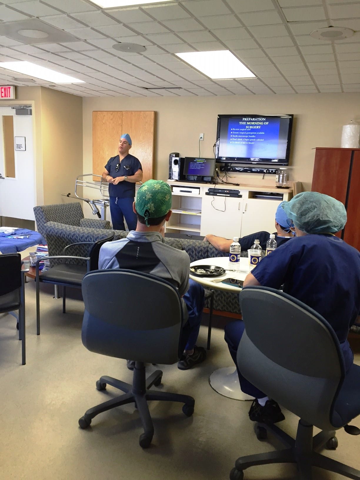 Dr. Carlos Buznego teaches Minimally Invasive Glaucoma Surgery at the ...